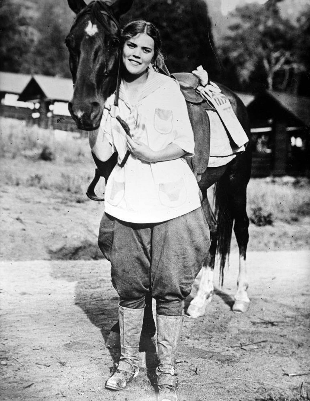1910-1915 Female Mail Carrier, Los Angeles Vintage Photograph 8.5 X 11 ...