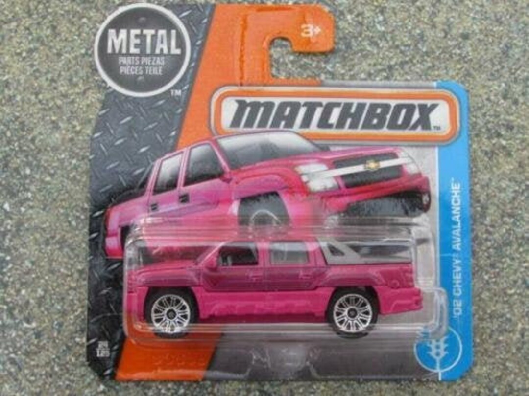 Matchbox '02 Chevrolet Avalanche Pink MBX Adventure City Rare Miniature ...