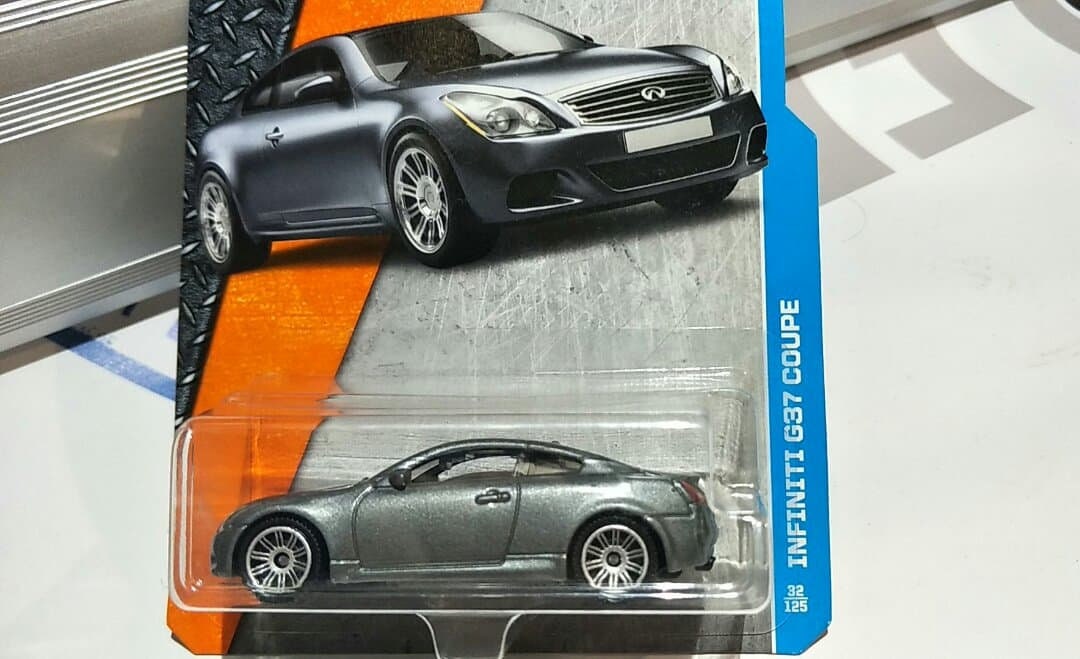 Matchbox Infiniti G37 Coupe Silver Metal Long Card Rare Miniature ...