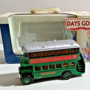 Lledo Days Gone 2001 AEC Regent Bus Green Line Route Clapham Schwartz ...