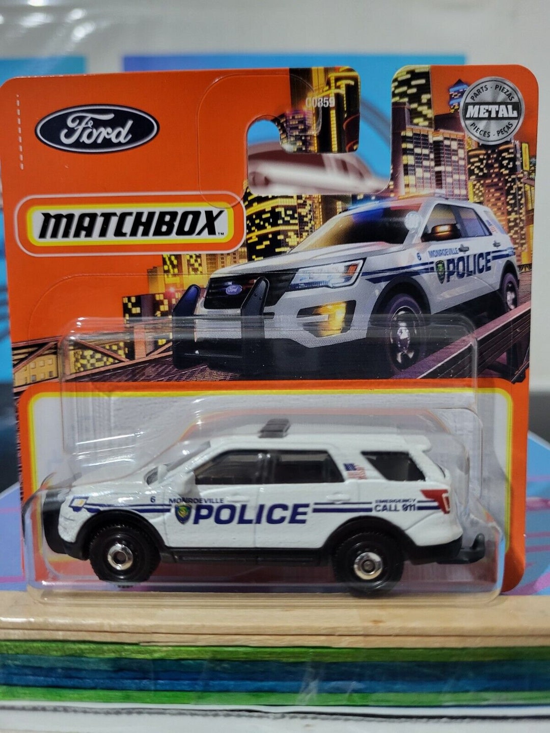 Matchbox Ford Interceptor Utility NYPD Police White Perfect Birthday ...