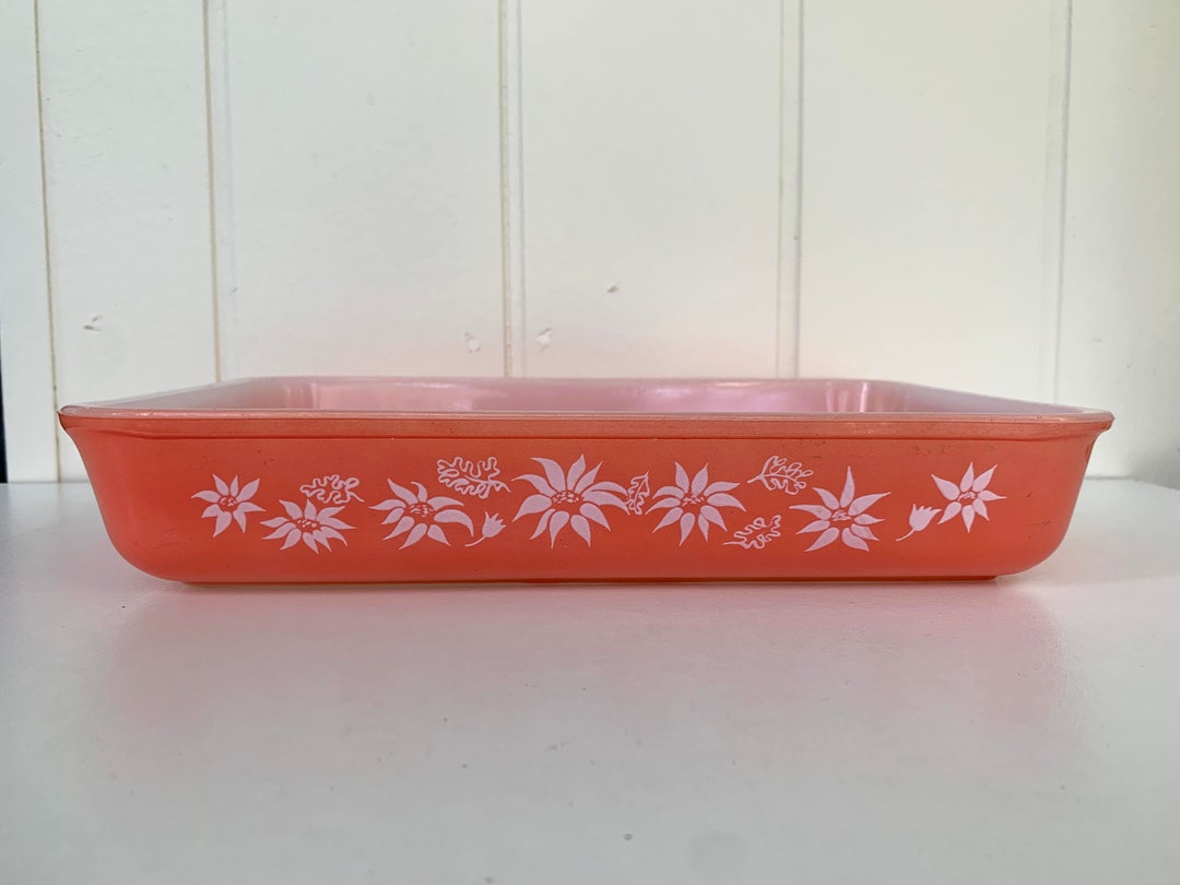 RARE Agee Pyrex Pink Flannel Flower Open Baker - Etsy