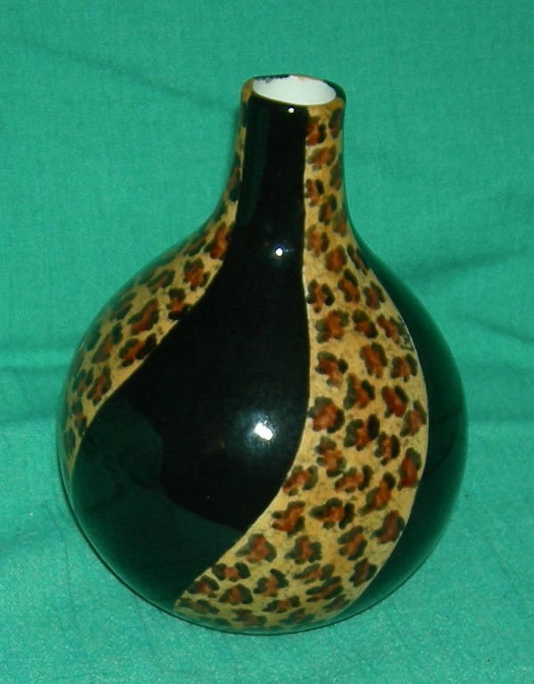 Custom Exotic LEOPARD Print/mirror Black Vase Short Round - Etsy