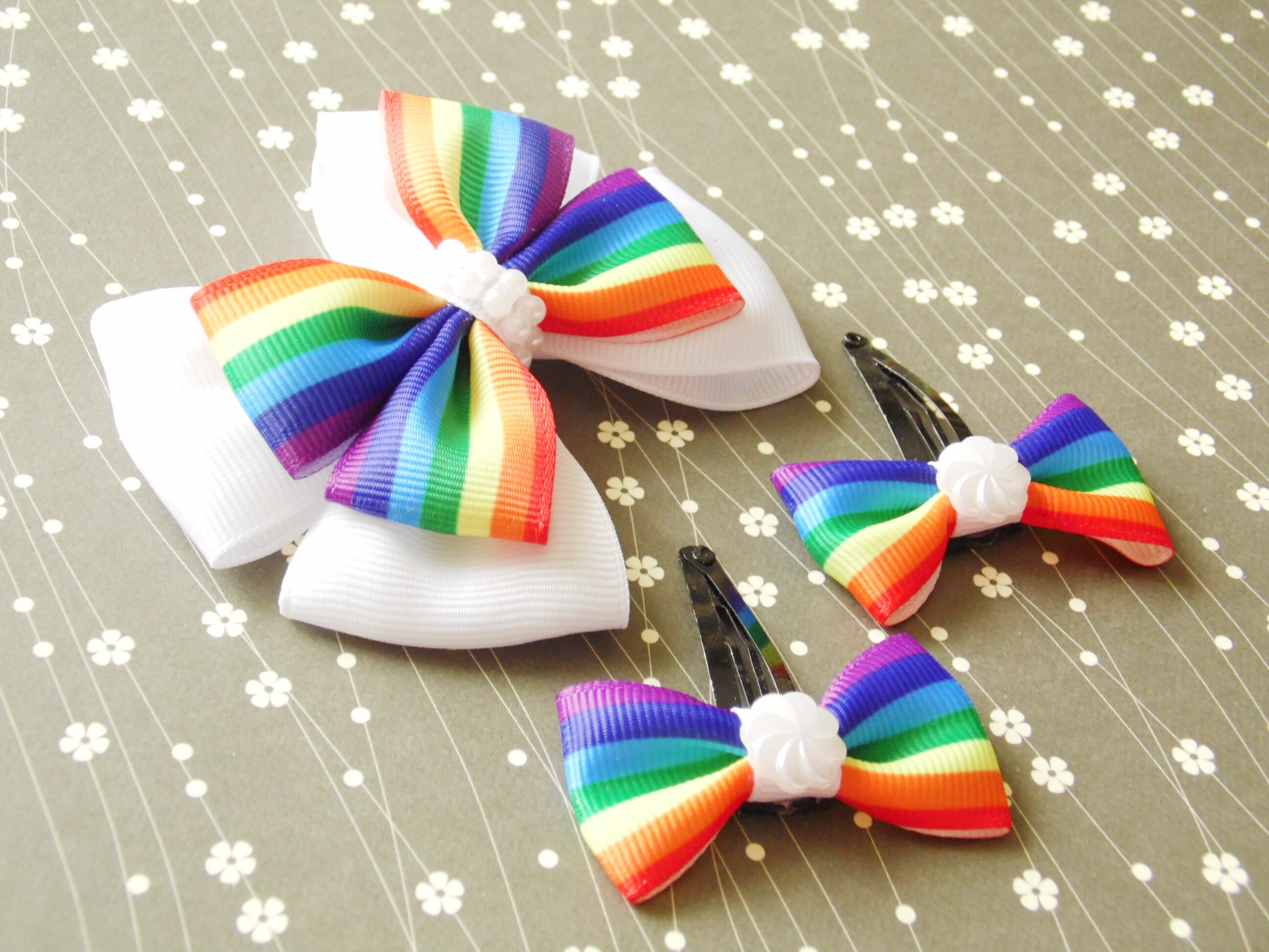 Rainbow bow Rainbow hair bow Bows for babies Rainbow pigtail | Etsy