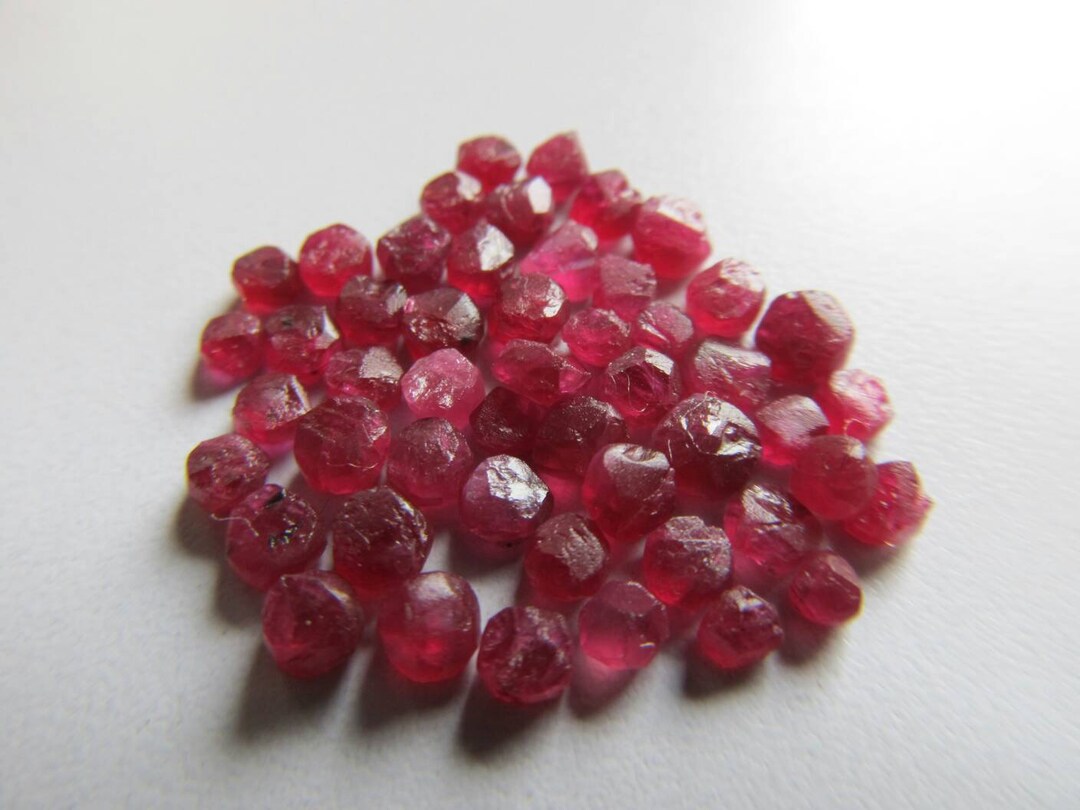 Natural / Untreated / Unpolished / Unfaceted / Ruby / Mozambique ...