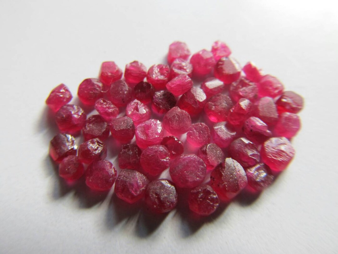 Natural / Untreated / Unpolished / Unfaceted / Ruby / Mozambique ...