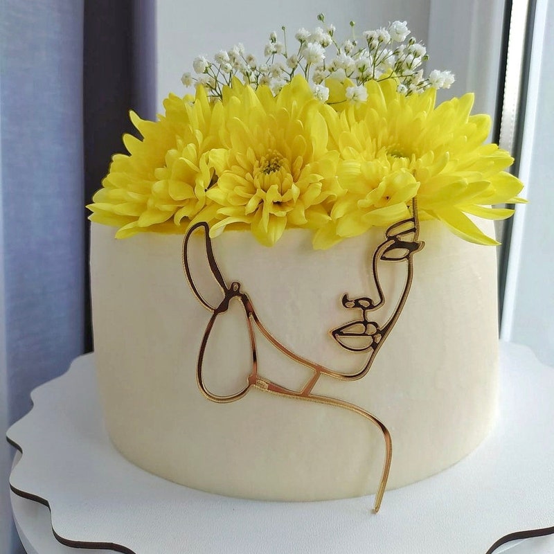 Lady Cake Topper - Etsy
