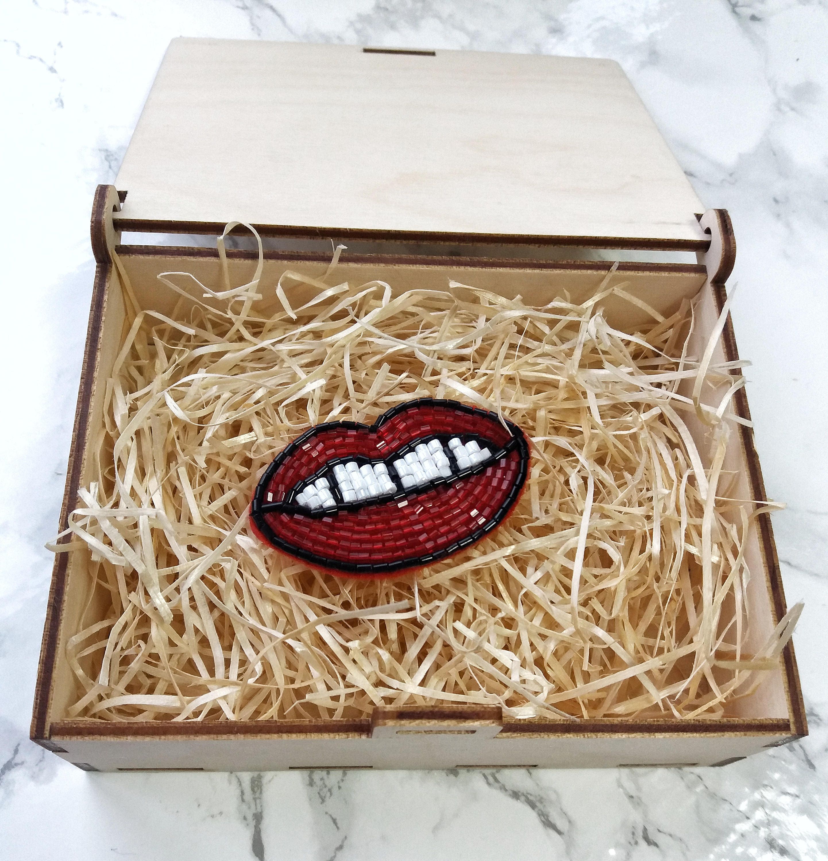 Lips Brooch Bead Embroidery Brooch Handmade Brooch Handmade - Etsy