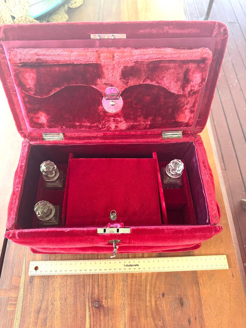 Rare Stunning Heavy Victorian Plush Red Velvet Ladies Travel Box for ...