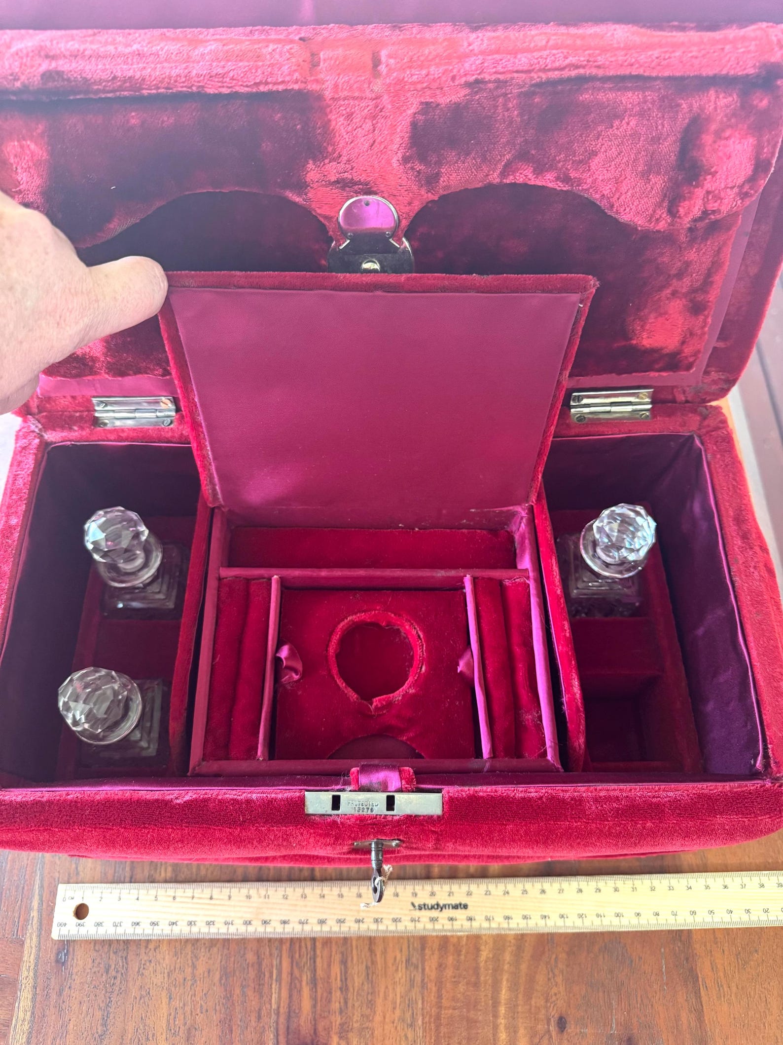 Rare Stunning Heavy Victorian Plush Red Velvet Ladies Travel Box for ...