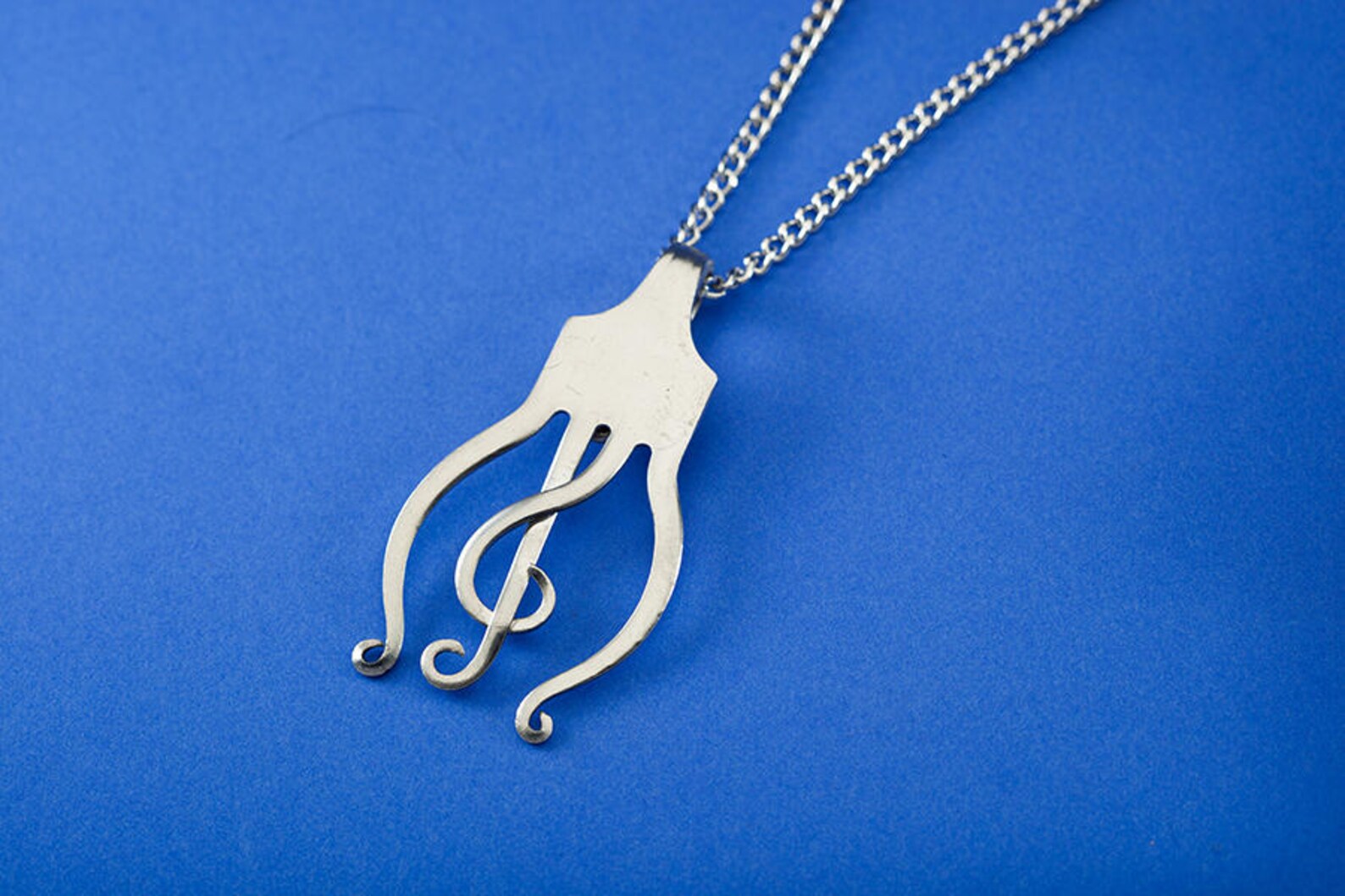 Curled Fork Treble Clef Necklace or Keyring - Etsy