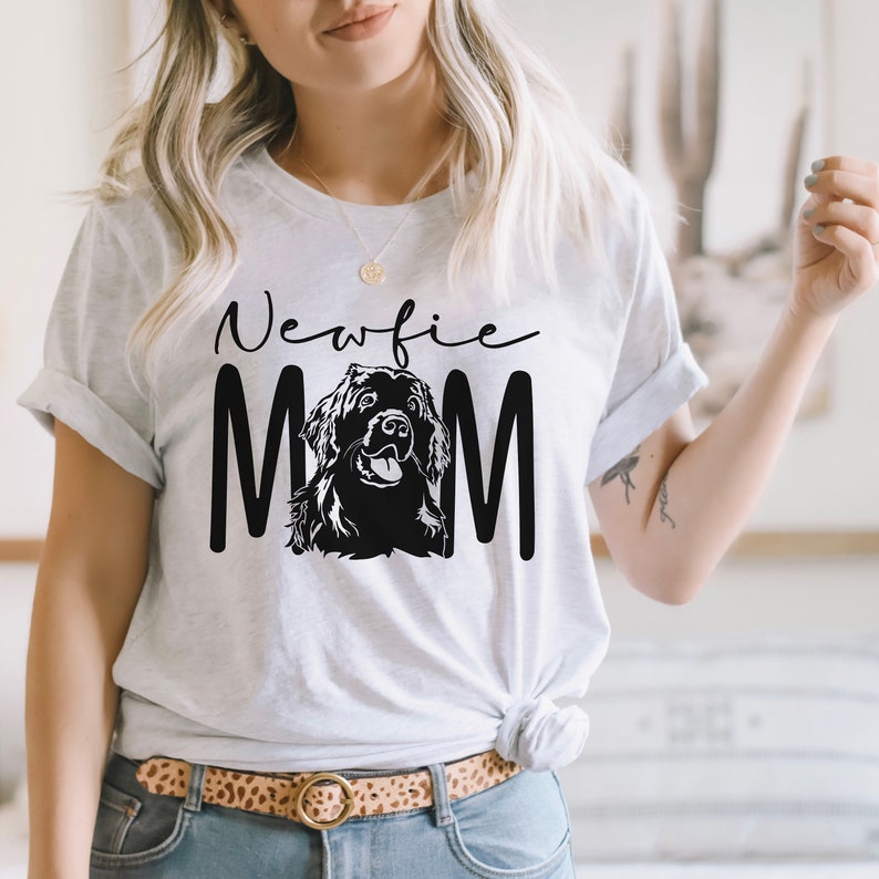 Newfie Mom | Newfoundland Dog Breed | Dog Mama | Working Dog | Dog ...