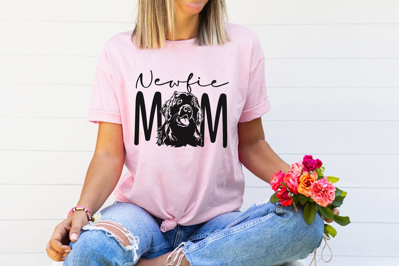 Newfie Mom | Newfoundland Dog Breed | Dog Mama | Working Dog | Dog ...
