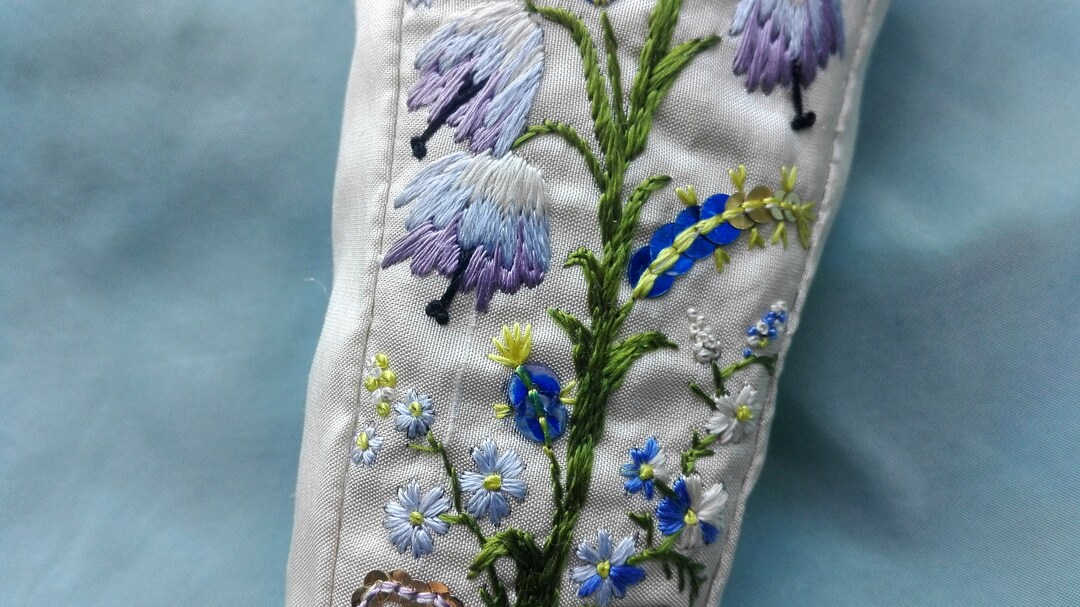 Bag Pochette Case for Fan in 18th Century Style, Hand Embroidered With ...