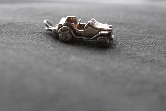 Vintage silver charm of antique car ~ motor vehicle ~… - Gem