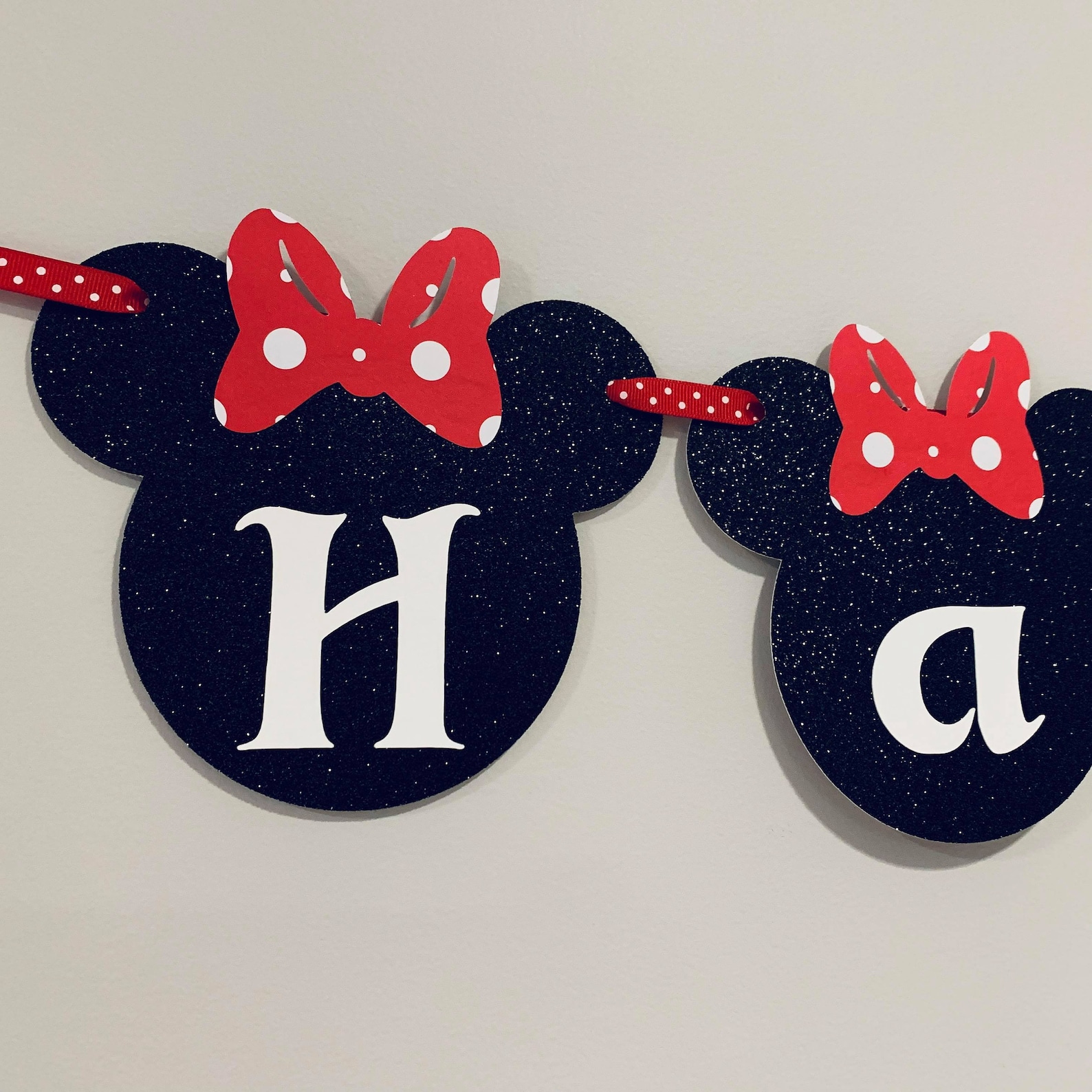 Minnie Mouse Happy Birthday Banner. They Can Be Personalized With Name ...