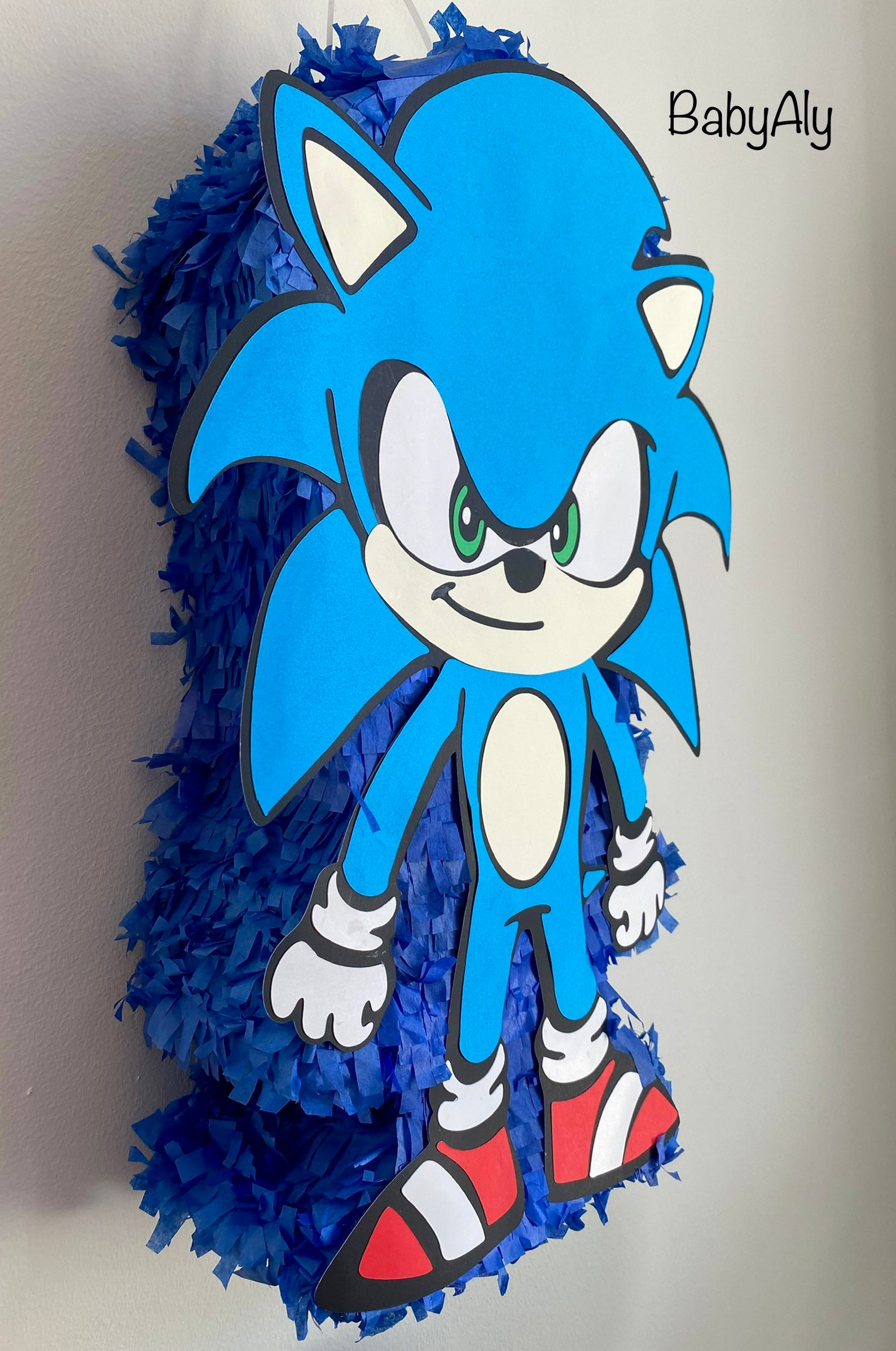 Sonic the Hedgehog Pinata - Etsy Denmark
