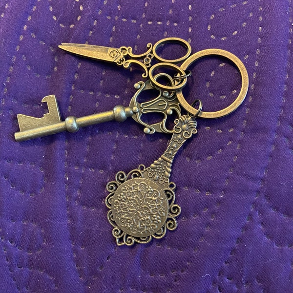 Victorian Keychain - Etsy