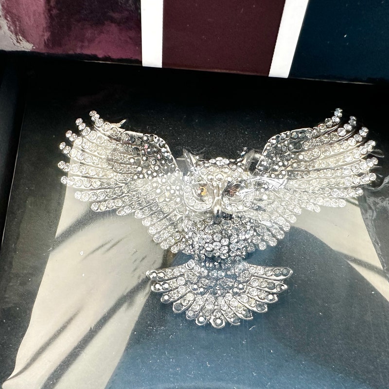 Butler Brooch - Etsy