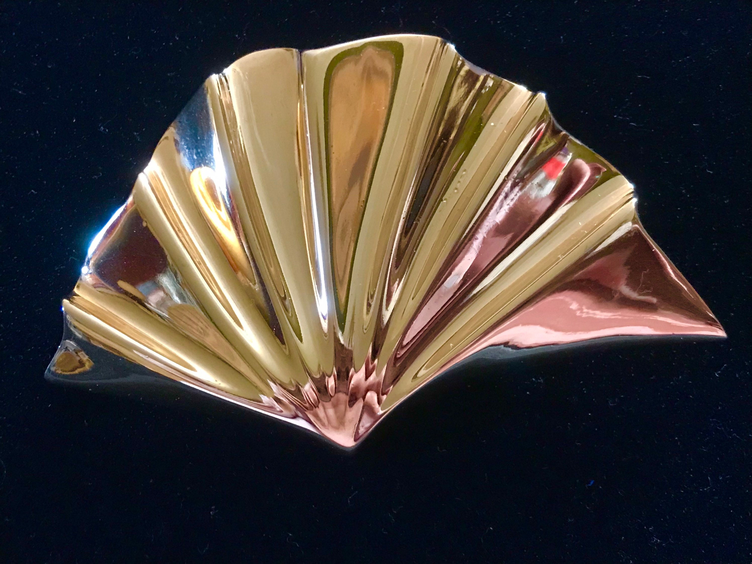 MONET Large Gold Metal Fan Brooch Figural Pin 1980s Vintage - Etsy