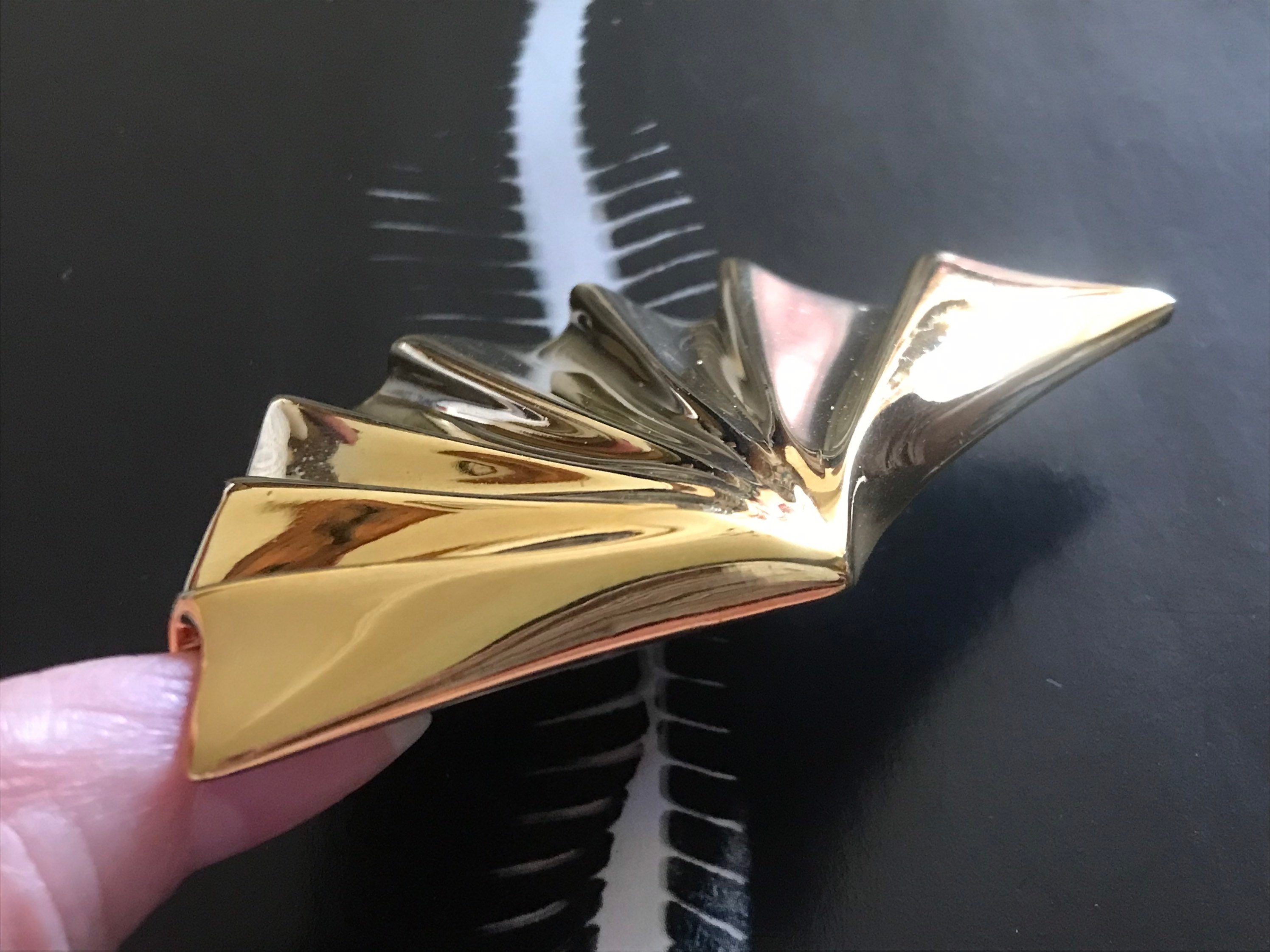 MONET Large Gold Metal Fan Brooch Figural Pin 1980s Vintage - Etsy