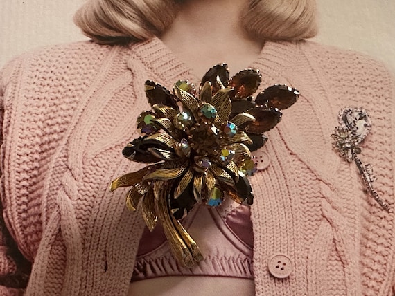 SELINI Layered Flower Brooch, Rhinestone Pin, Selro S… - Gem