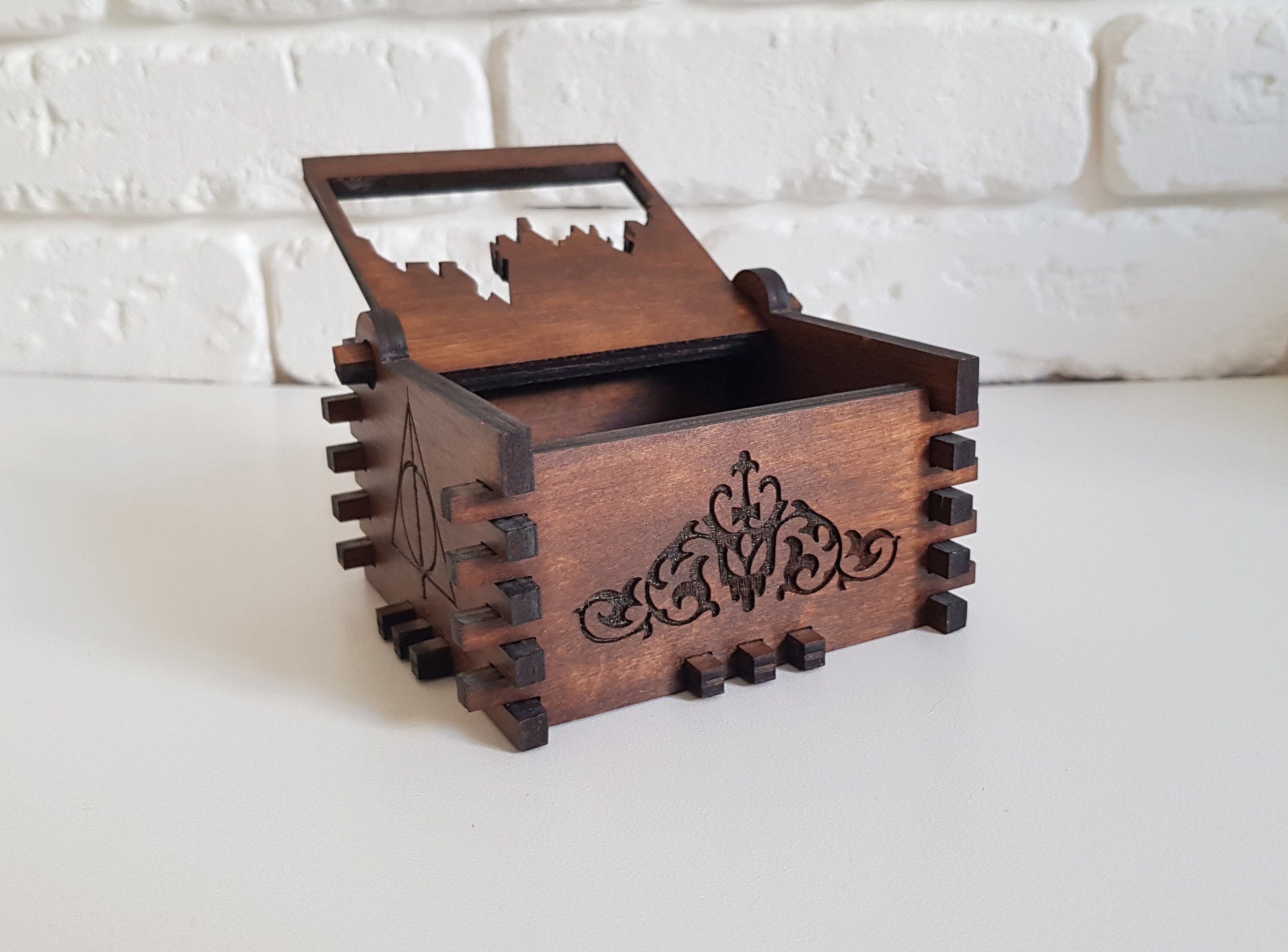 Christmas Gift Music Box Mechanical Music Box Music Box Handle Wooden ...