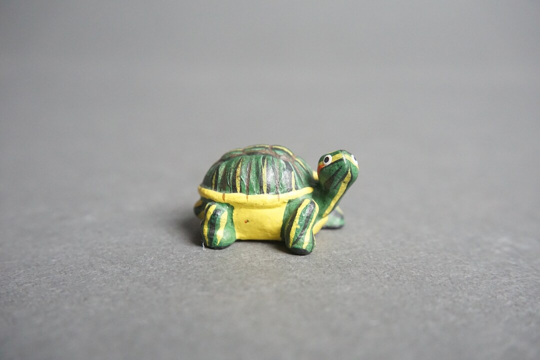 Miniature Resin Turtle Figurine, Detailed Tiny Cute Turtle Figurine ...