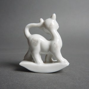 Vintage Ceramic Rocking Cat Figurine, Mid Century, White, Smiling ...