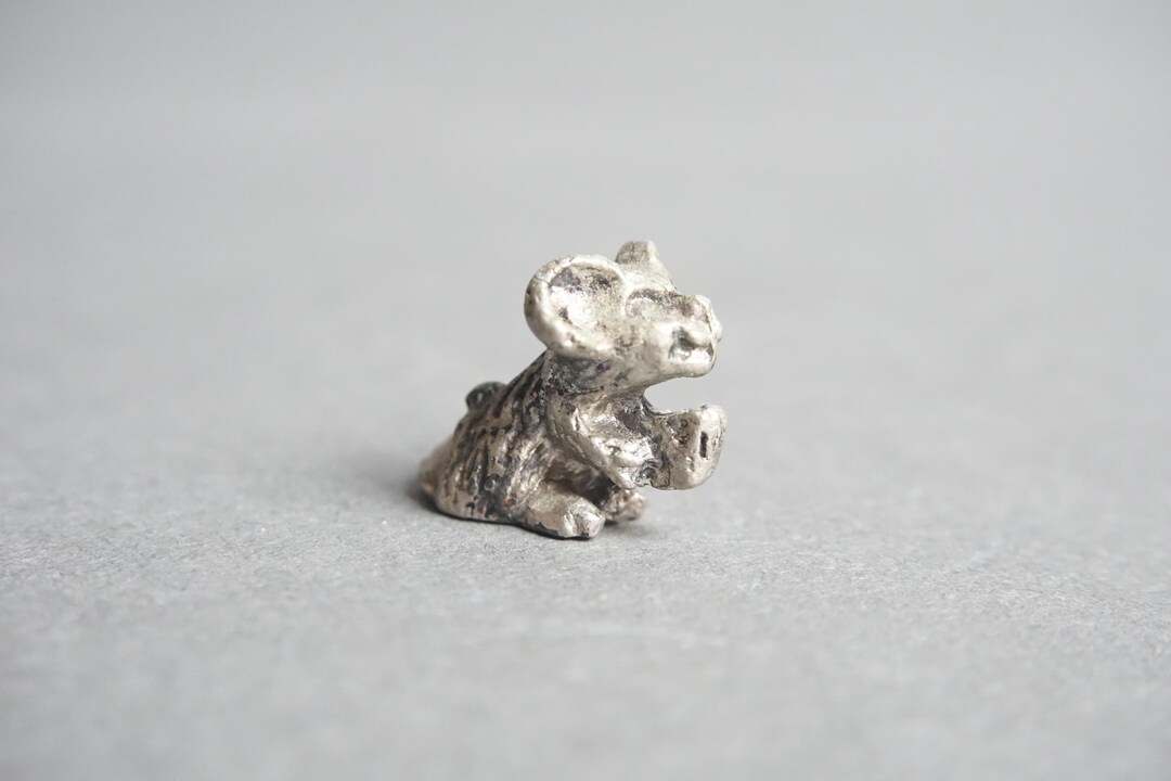 Very Tiny Pewter Mouse W/ Cheese Figurine, Miniature Pewter Mouse ...