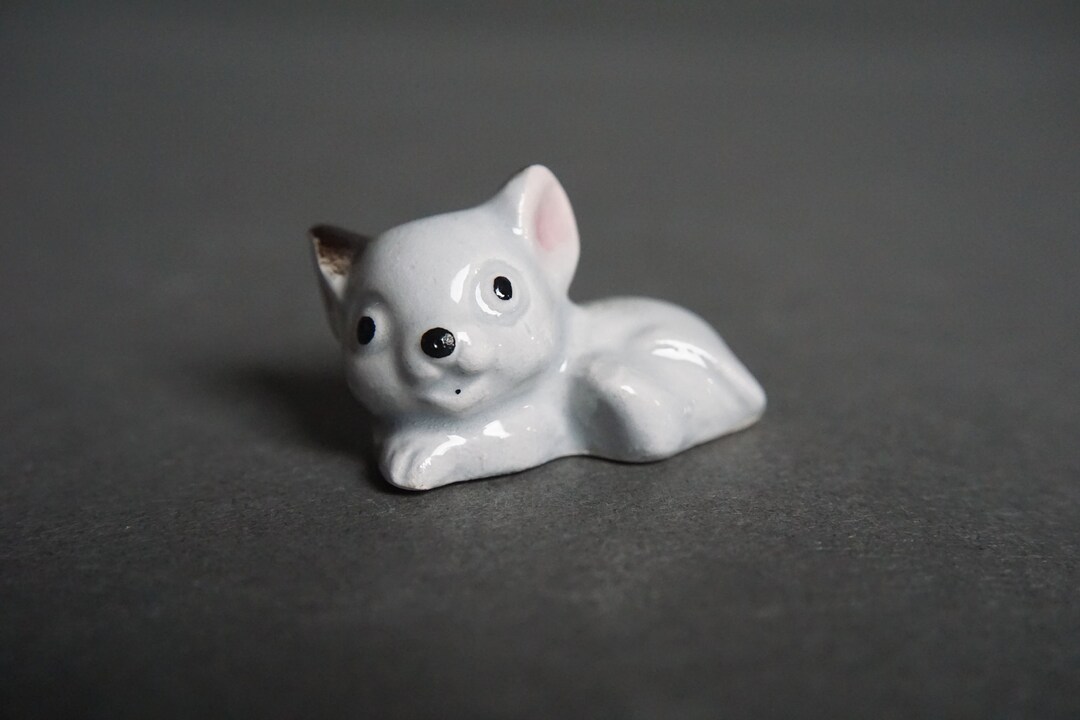 Miniature Vintage Porcelain Mouse Figurine, Miniature Gray Mouse, Tiny ...