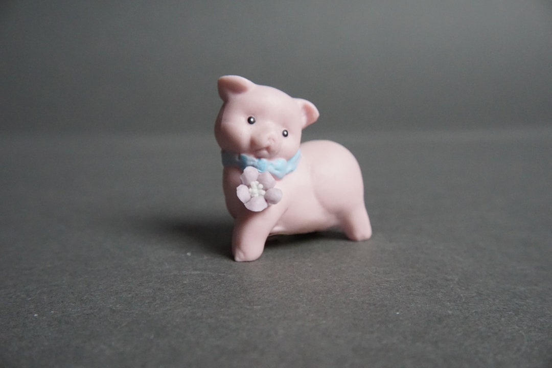 Vintage Ceramic Enesco Pig, Miniature Pink Pig W/ Flower, 1989, Mini ...