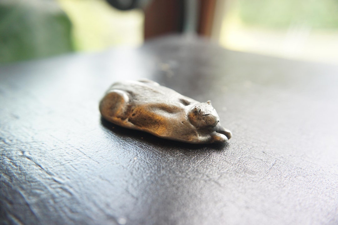 Miniature Pewter Loaf Cat Figurine, Miniature Pewter Fat Cat, Sleeping ...