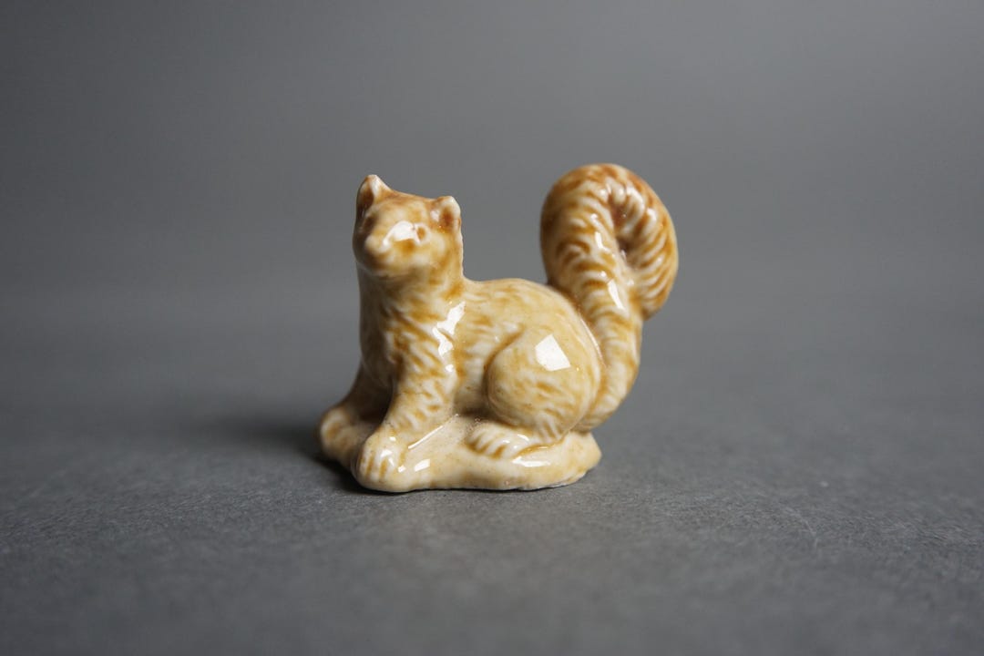 Vintage Wade Red Rose Tea Squirrel, Wade Whimsies, Porcelain Ceramic ...