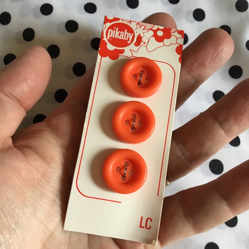 Vintage Large Buttons, Bright Orange, Made by Pikaby on Their Original ...