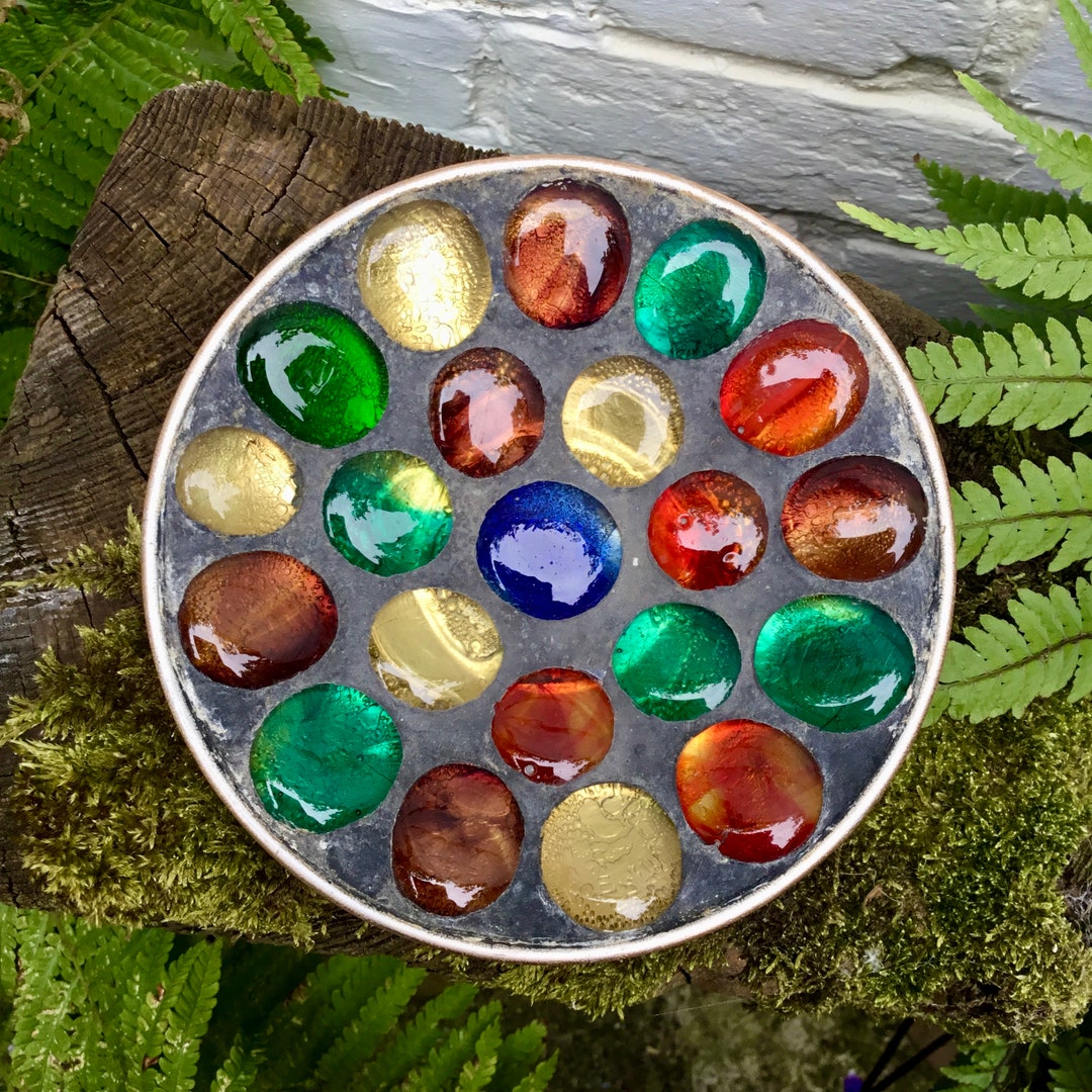 Japanese Daysun Glass Pebble Mosaic Dish. Bright Coloured Glass in ...