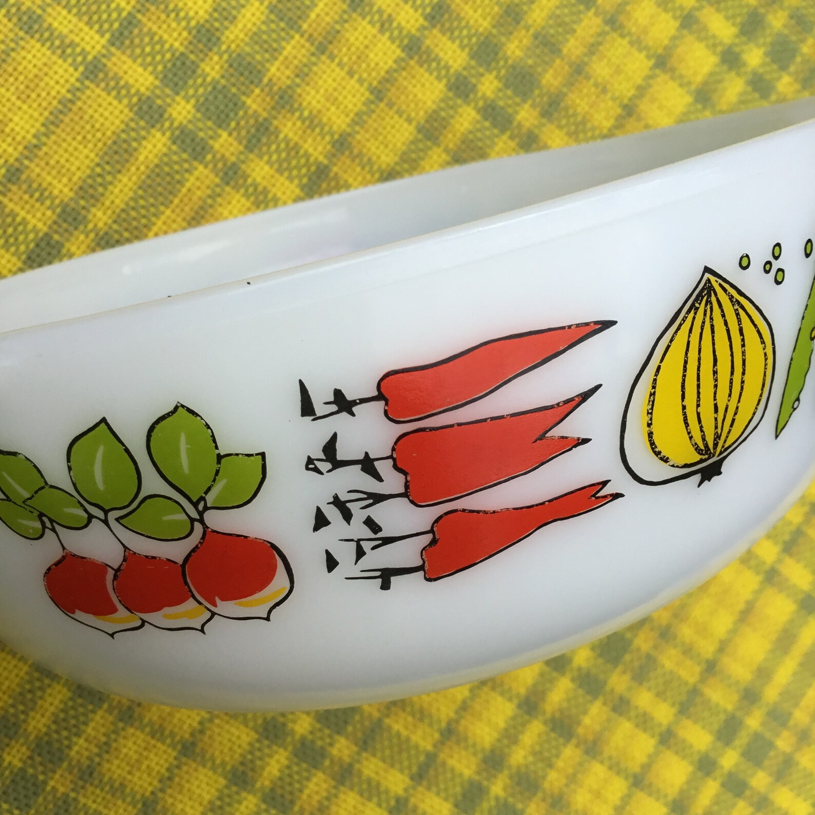 Pyrex Harvest Vegetables Casserole Dish. Round Oven to Table. - Etsy UK
