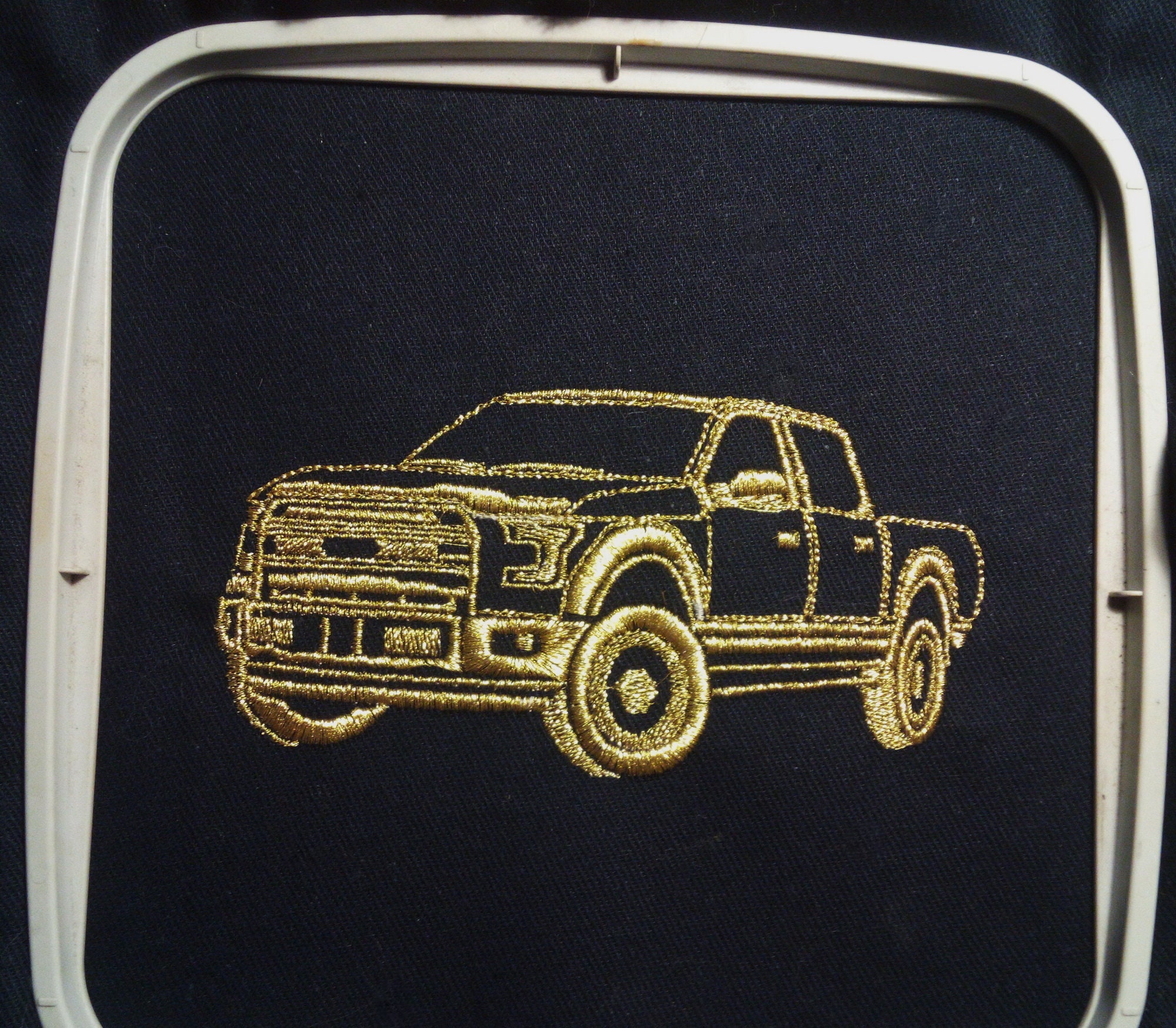 Truck Embroidery Design: Car Machine Pattern (instant Download) - Etsy