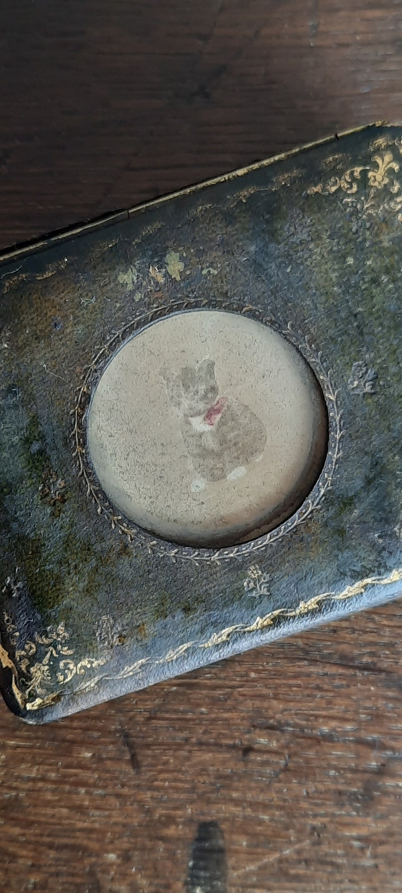 Victorian Stamp Box 1800's Pen Nib Box Cat Decoration - Etsy