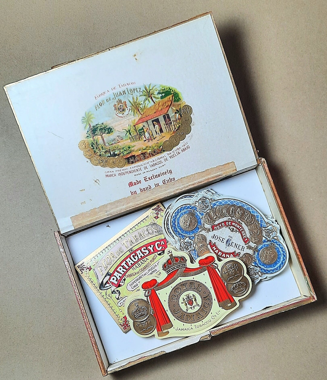 Original Vintage Cigar Box Labels, Graphic Design Resources, Gold, Blue ...