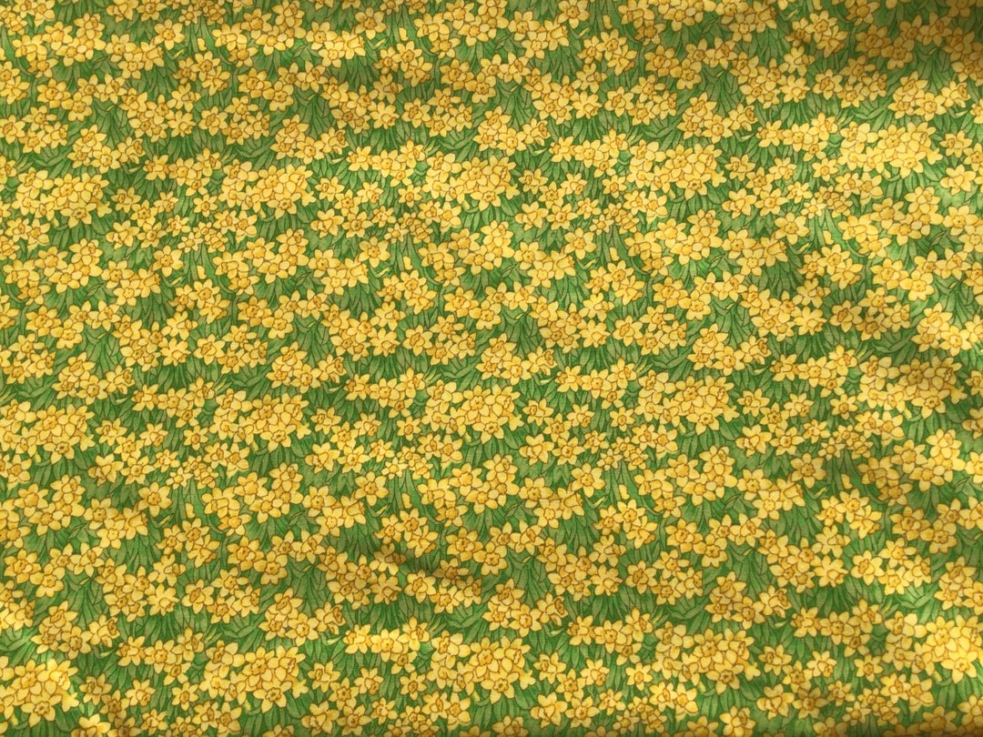 Concord Fabrics daffodils Are for March - Etsy