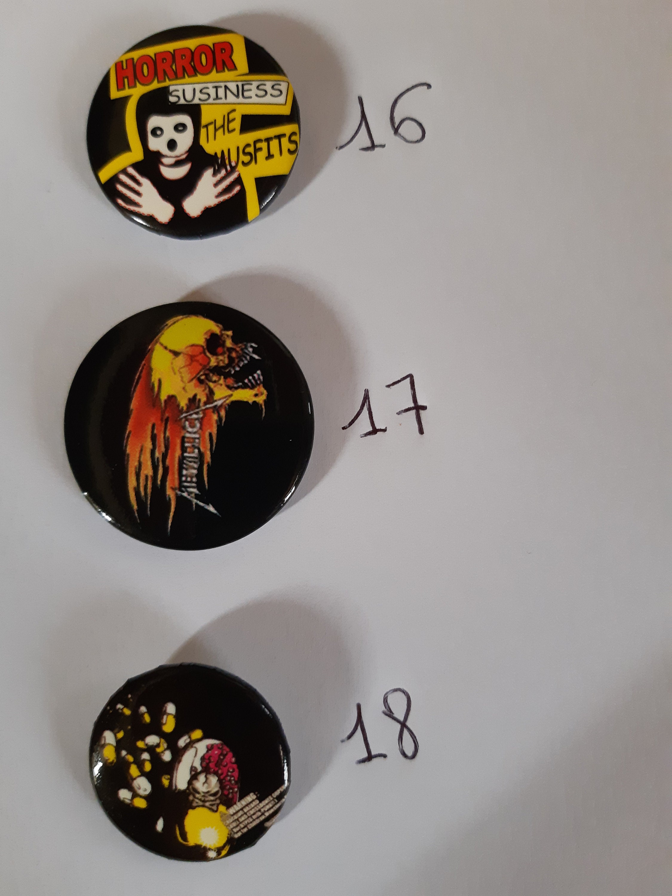 50 Vintage Punk Rock Pins Models
