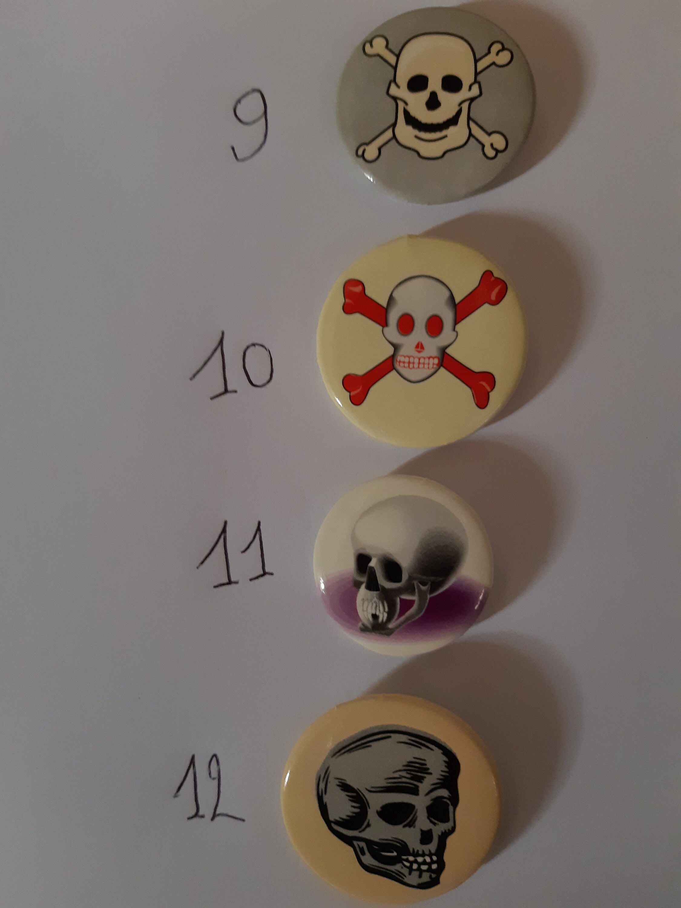 50 Vintage Punk Rock Pins Models