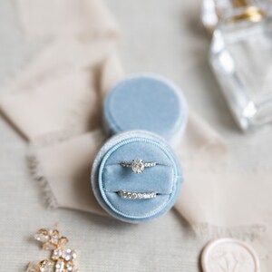 Circle Velvet Ring Box Custom Wedding Ring Box Engagement - Etsy