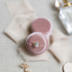 Circle Velvet Ring Box | Custom Wedding Ring Box | Engagement Ring Box ...