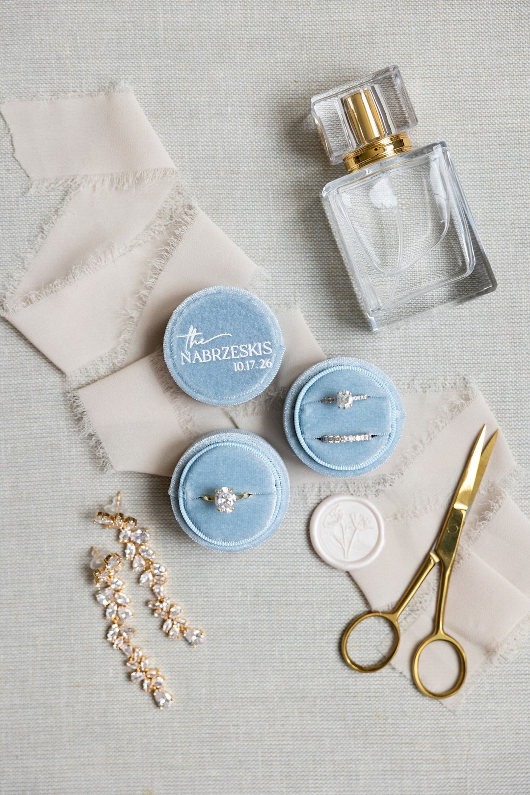 Circle Velvet Ring Box | Custom Wedding Ring Box | Engagement Ring Box ...