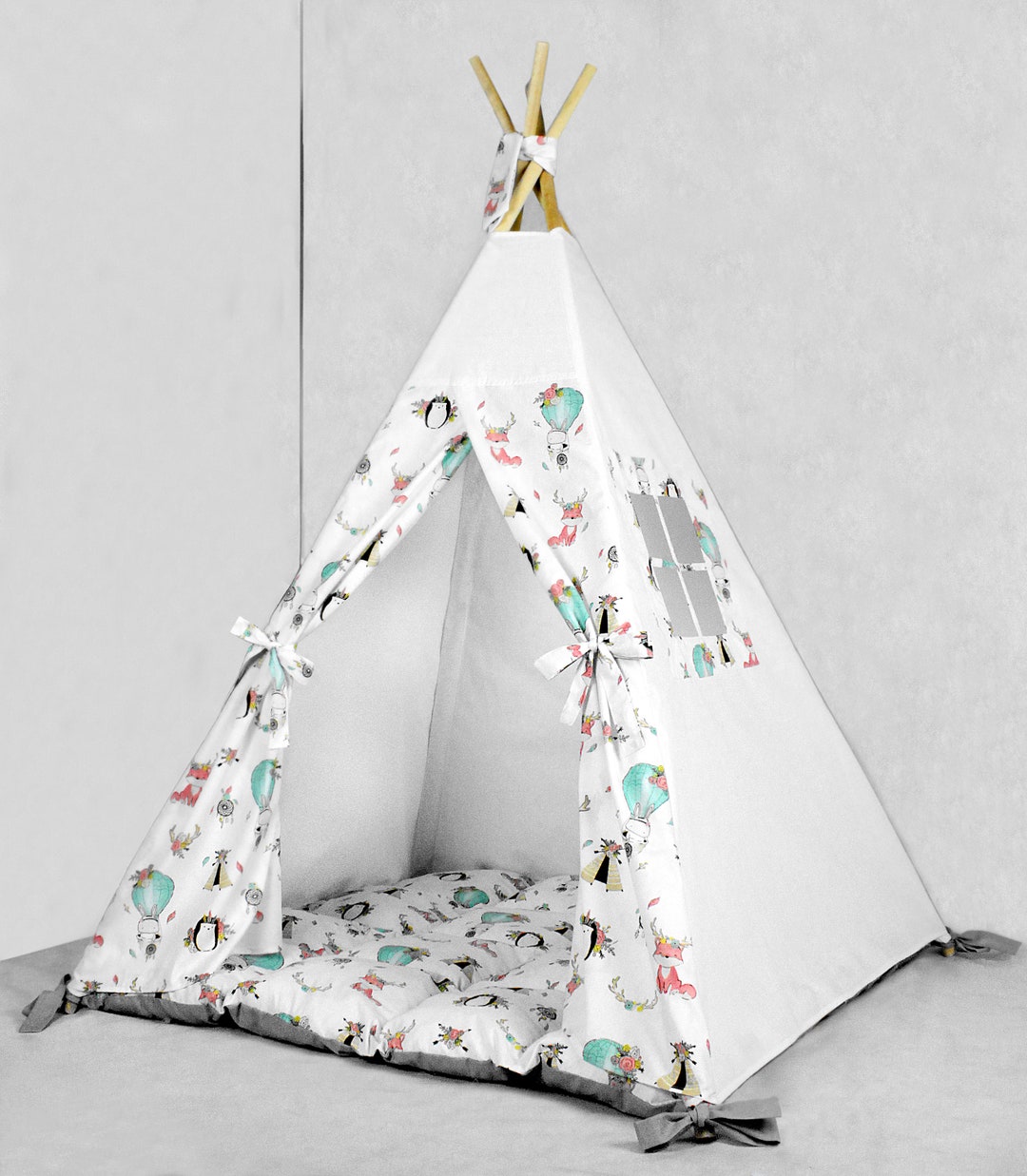 Teepee for Kids Customized From Cotton Animals Balloon, Teepee Tent for ...