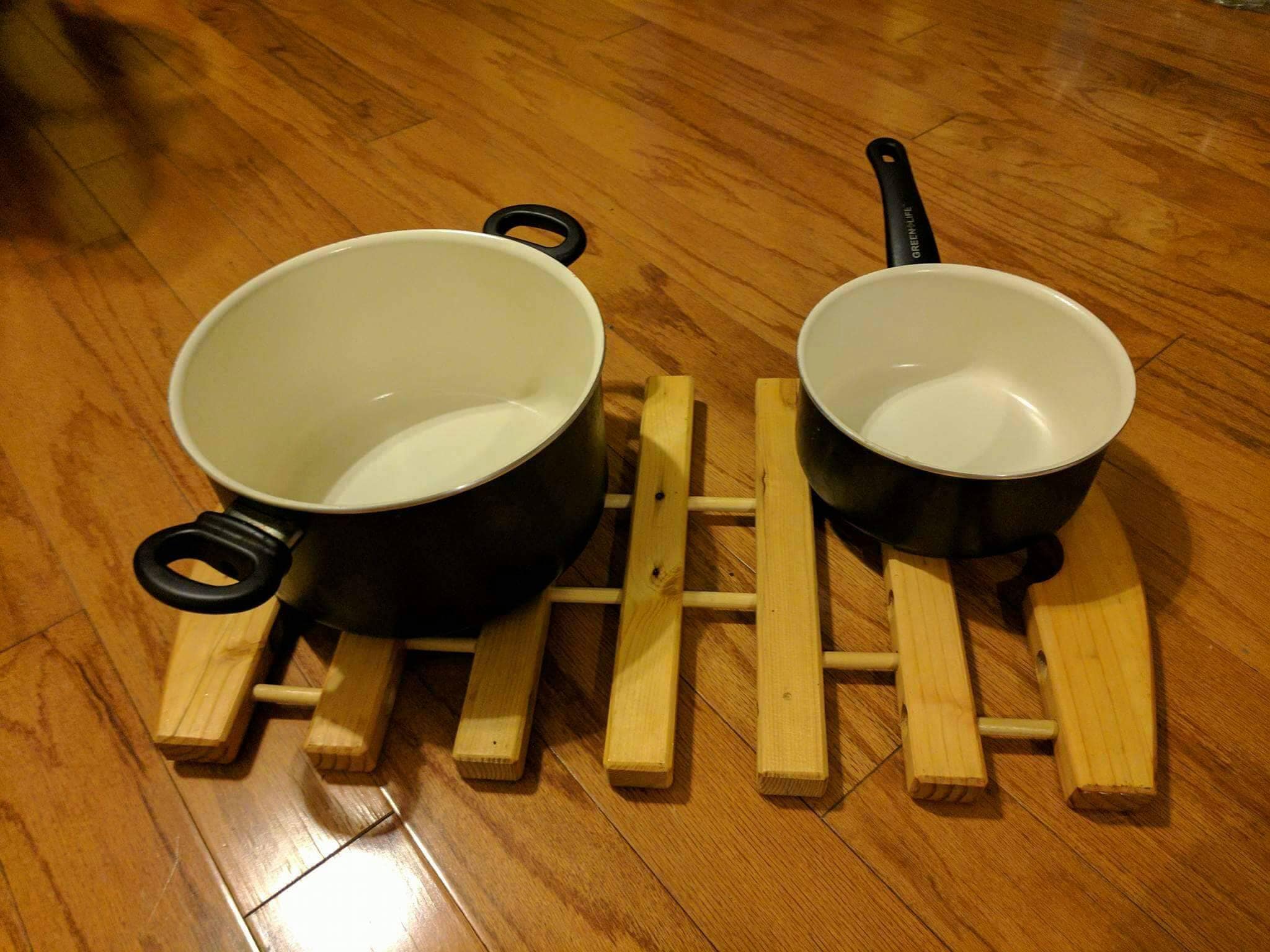 Large Expandable Wooden Trivet - Etsy