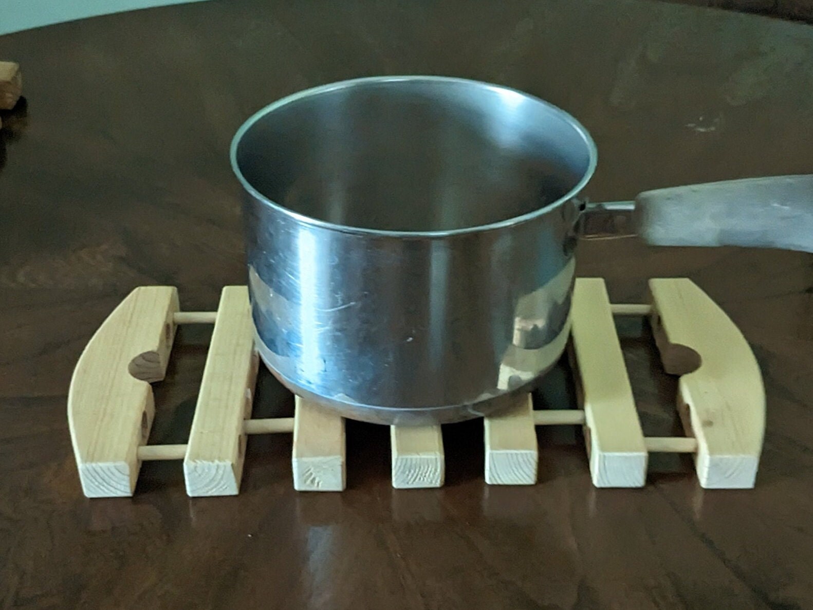 Small Expandable Wooden Trivet - Etsy