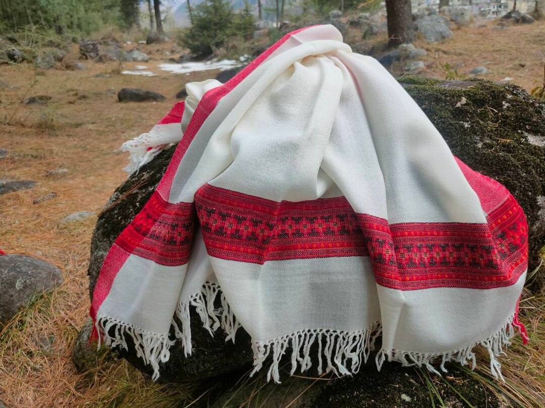 Oversized Creamy White Wool Wrap With Vibrant Border - Etsy